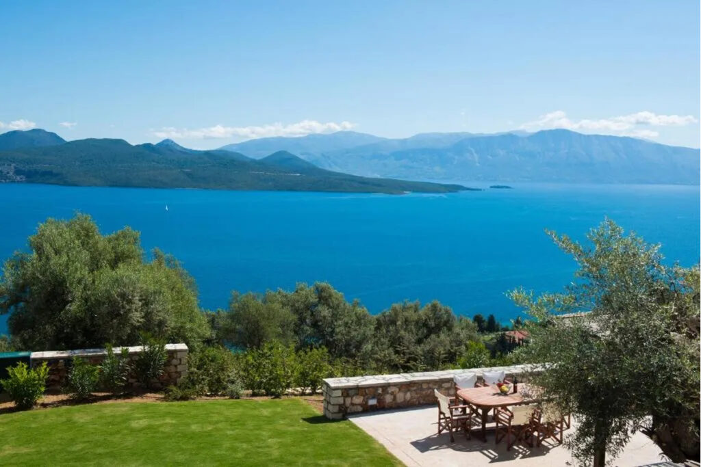 Villa Maroon - lefkada greece